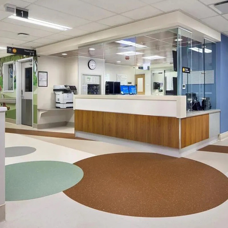 Medical Facility Reception Solutions: Premium Hospital Nurse Stations ...